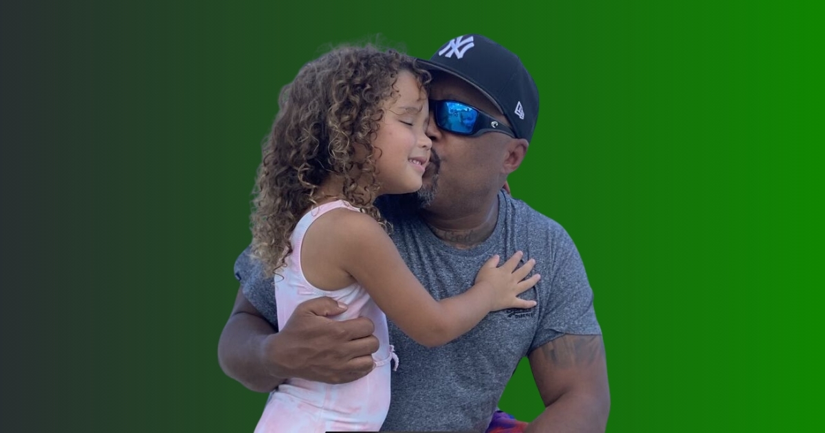 Daymond John Net Worth 2025: Bio, Age, Wife, Daughters, More